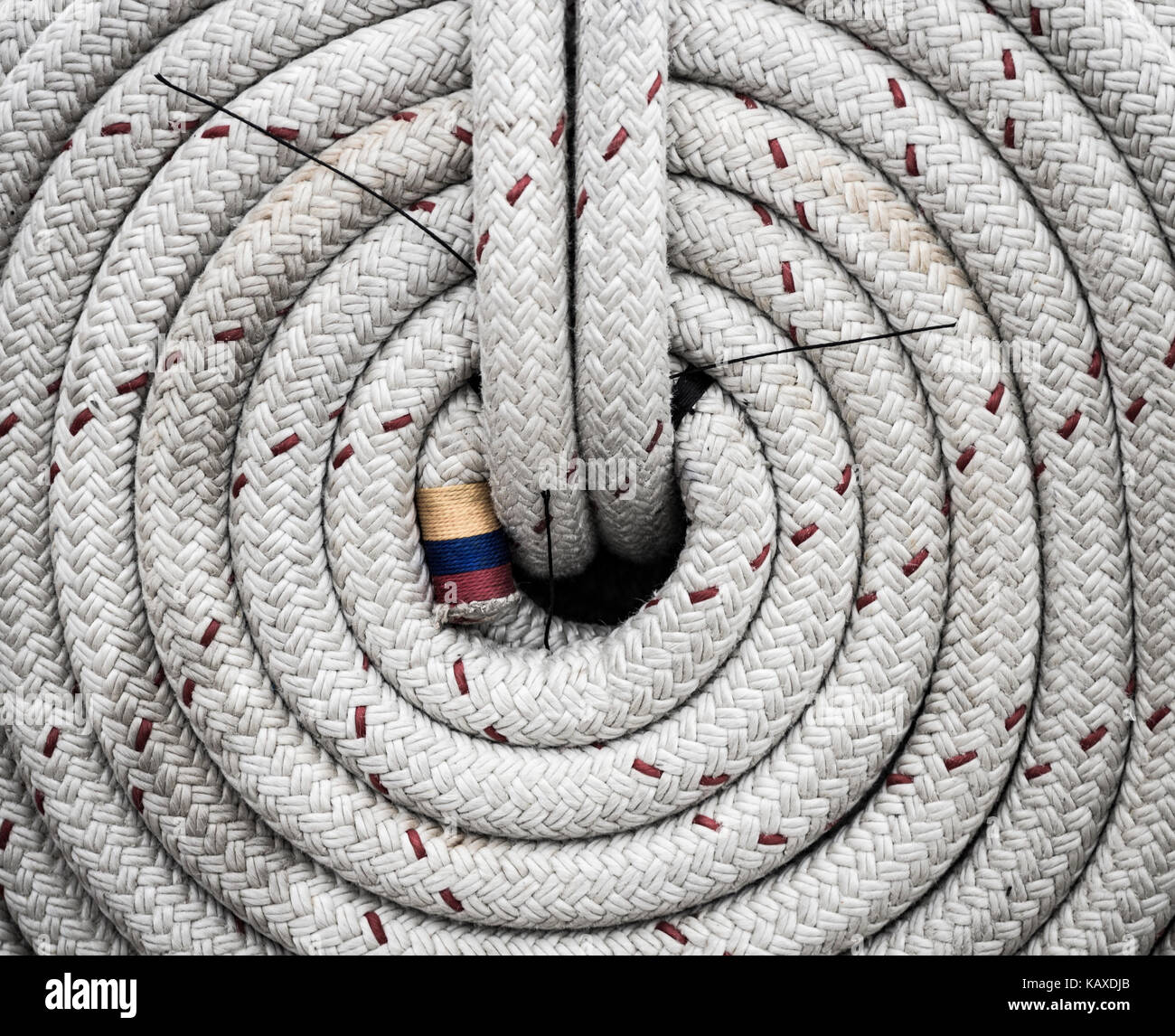 Coiled rope hi-res stock photography and images - Alamy