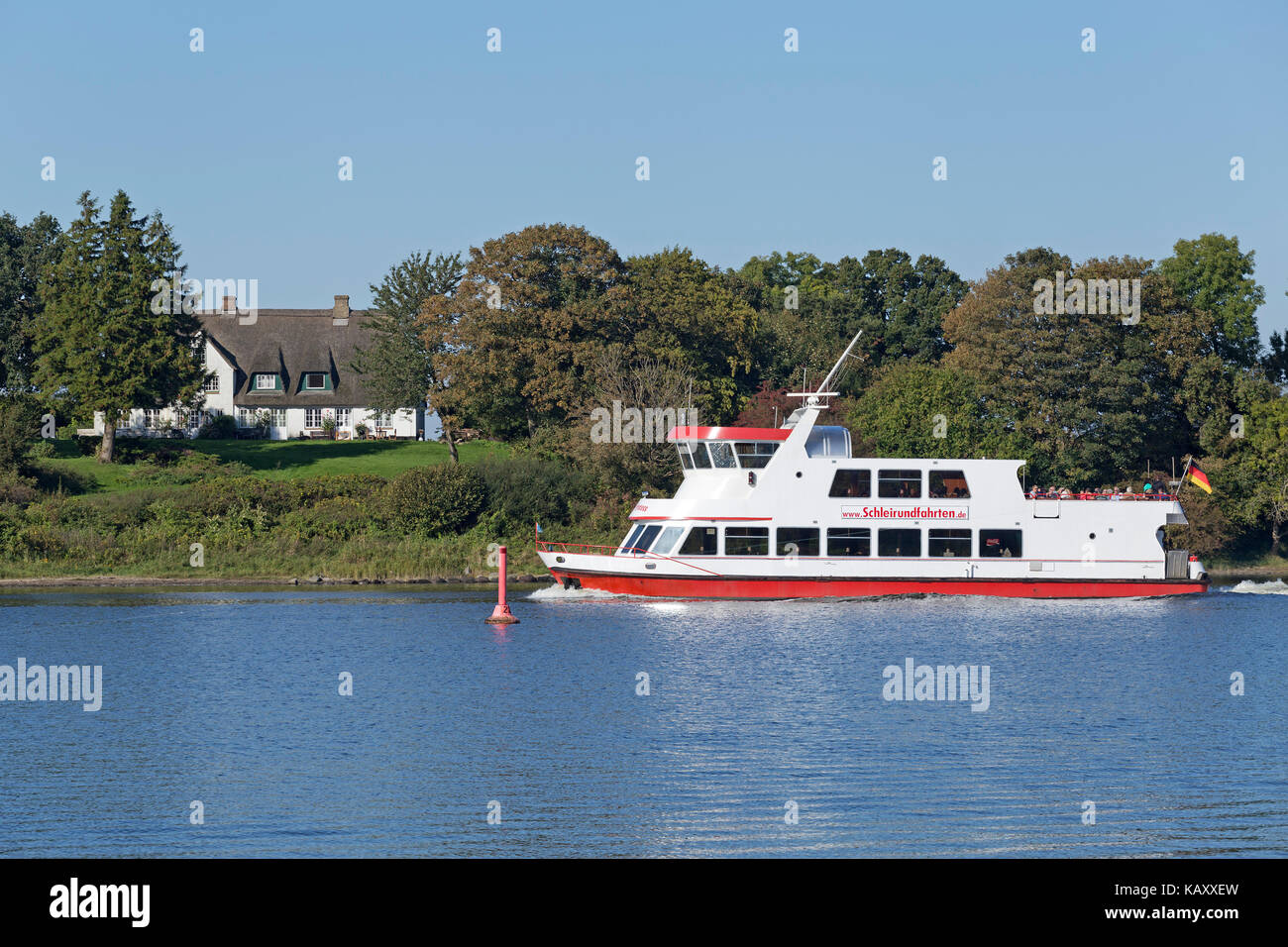 Wikinger boat hi-res stock photography and images - Alamy