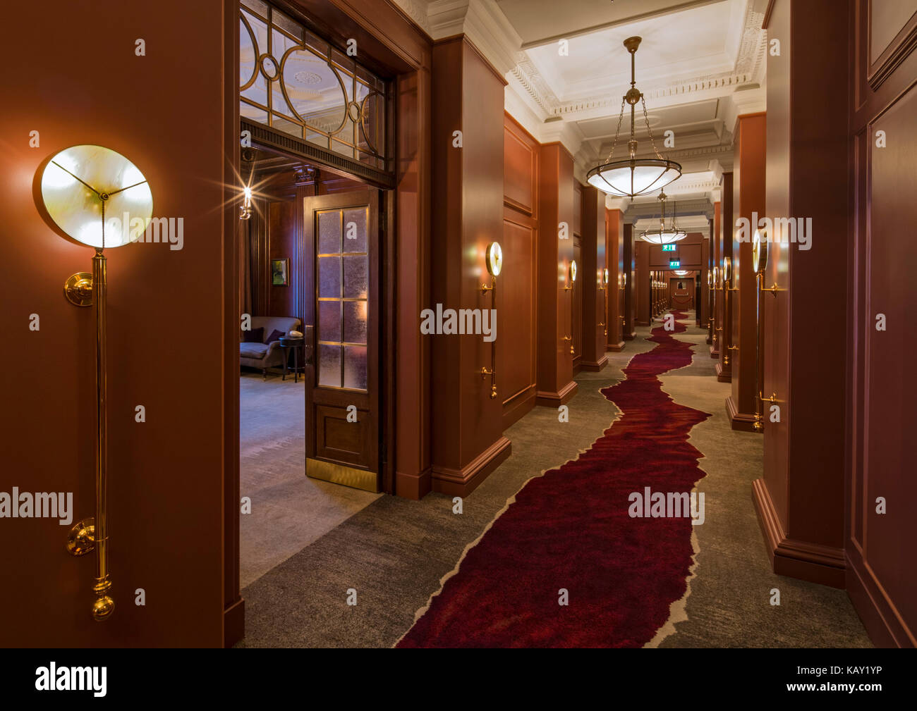 Connecting corridor with carpet feature. Ten Trinity Square - The Club ...