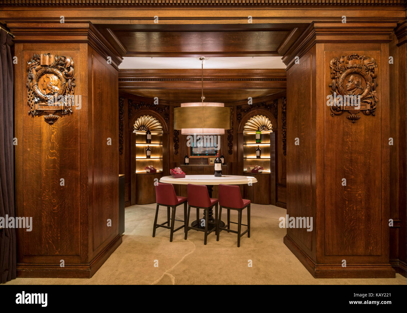 Sampling room hi-res stock photography and images - Alamy