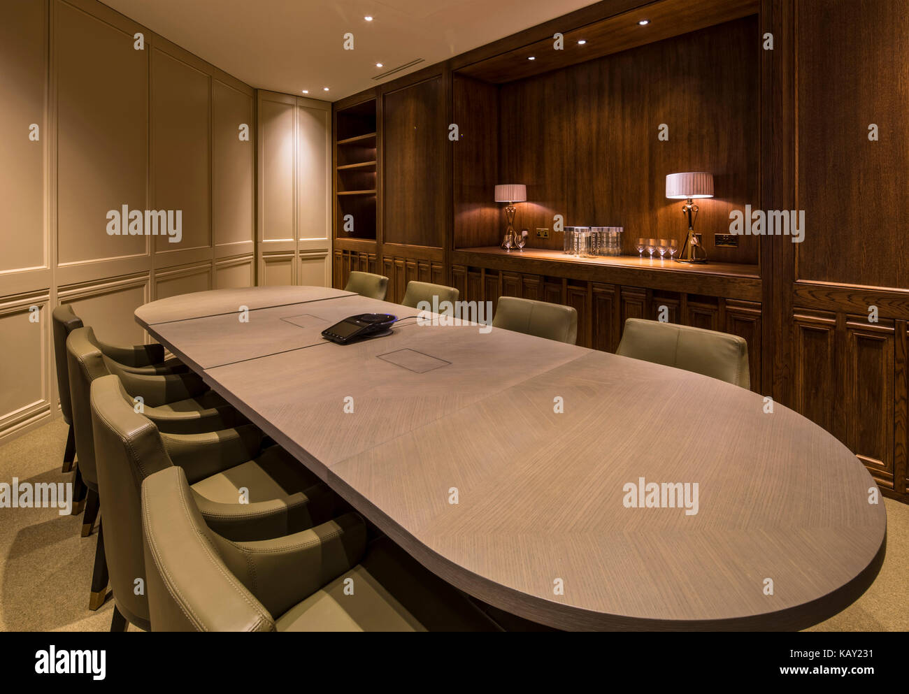 Meeting room. Ten Trinity Square - The Club, London, United Kingdom ...