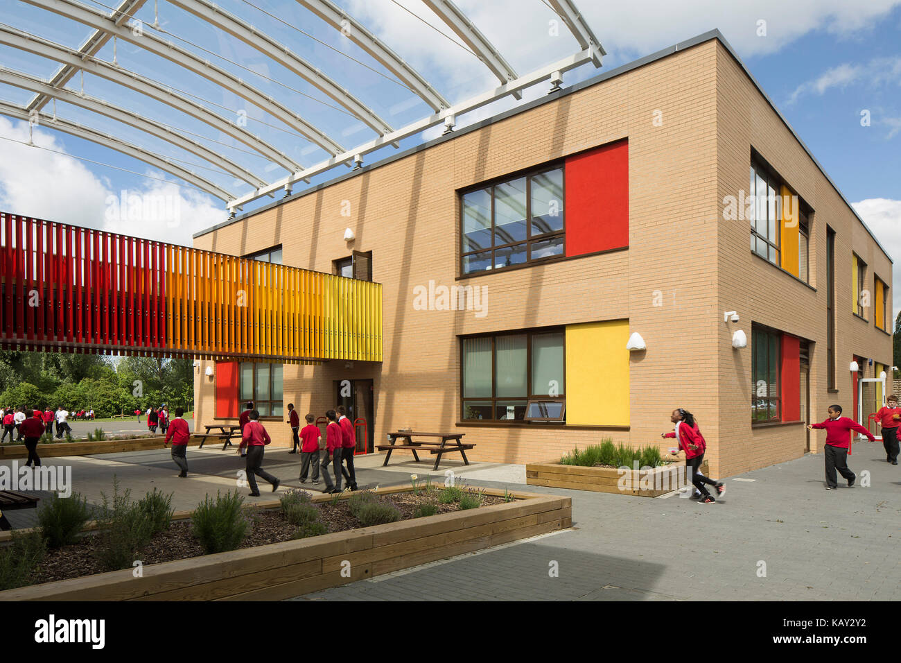 Exterior view of linkway between teaching blocks. Jubilee Wood Primary ... Exterior view of linkway between teaching blocks. Jubilee Wood Primary ...