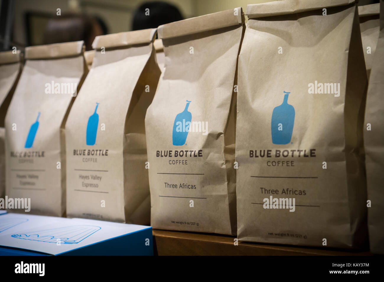 Blue bottle coffee nestle hi-res stock photography and images - Alamy
