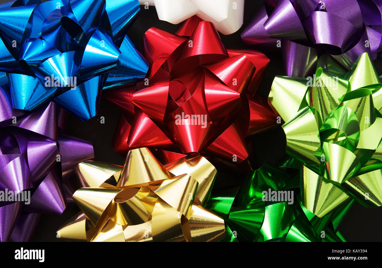 Gift wrap bows background Stock Photo - Alamy