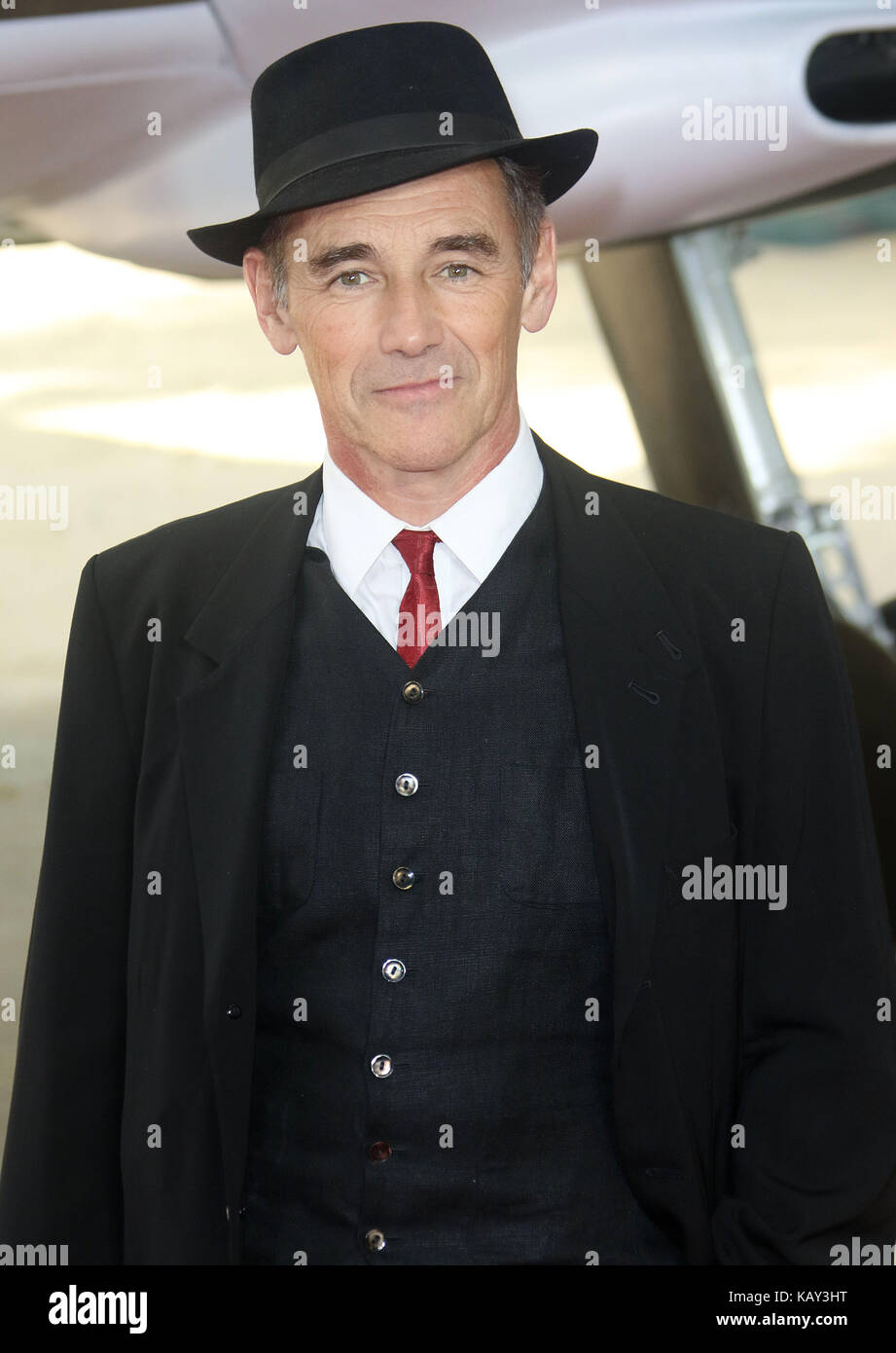 Mark rylance hi-res stock photography and images - Alamy