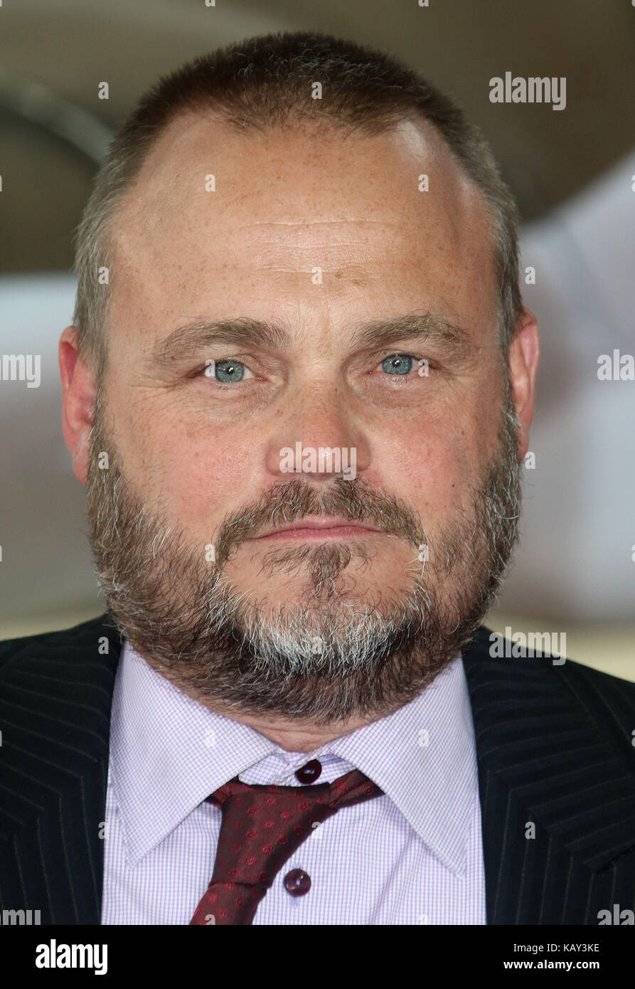 Al murray hi-res stock photography and images - Alamy