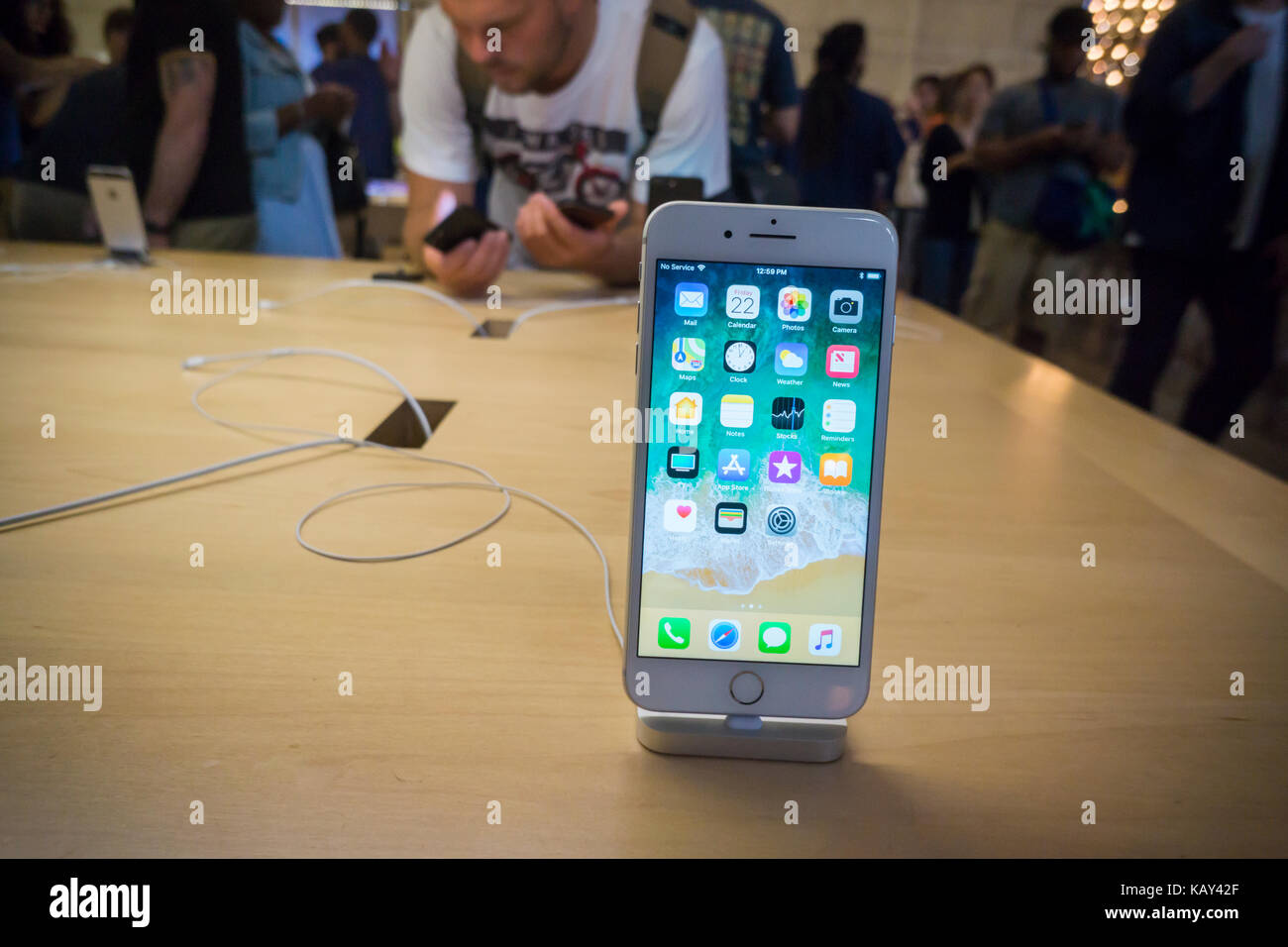 An iPhone 8 Plus in the Apple store in Grand Central Terminal in New ...