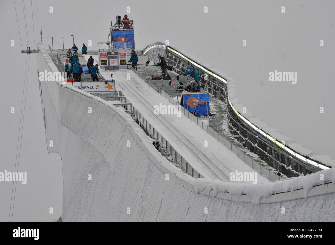 Jump tower winter hi-res stock photography and images - Alamy