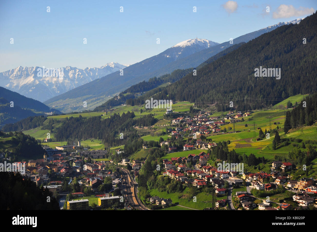 Austria, Tyrol, Wipptal, Steinach at the Brenner Pass, Zillertal alps ...