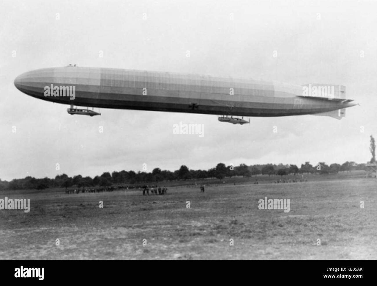 Zeppelin L 13 Stock Photo - Alamy