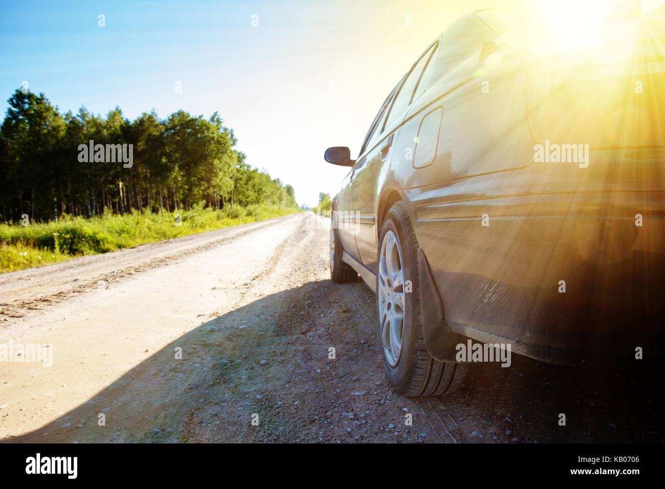 Empty road with sunbeams hi-res stock photography and images - Alamy
