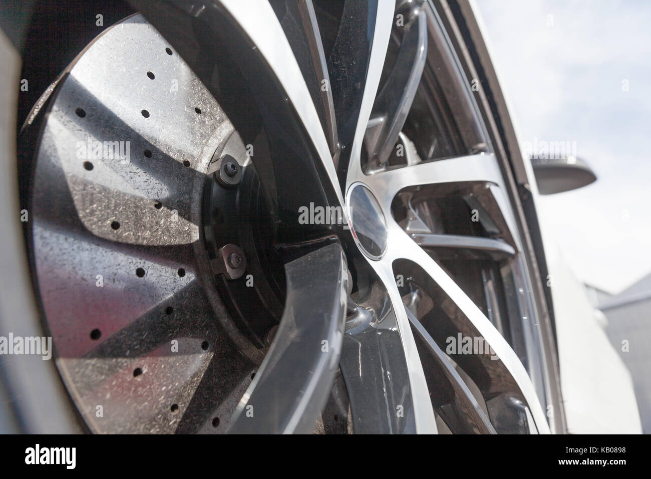 Close up of rims from a sports car Stock Photo - Alamy