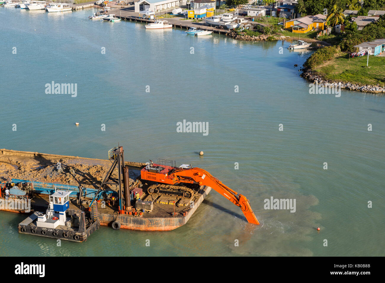 Dredging Shovel High Resolution Stock Photography and Images - Alamy