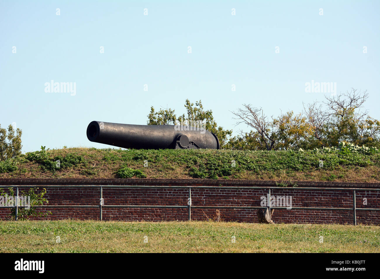 Cannon at Fort Jay on Governor's Island Stock Photo - Alamy