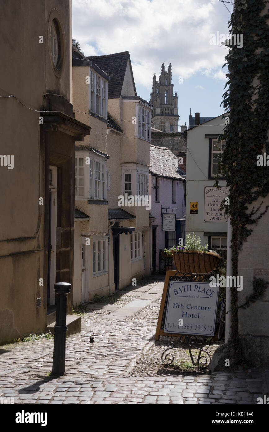 Bath place hotel historic hi-res stock photography and images - Alamy