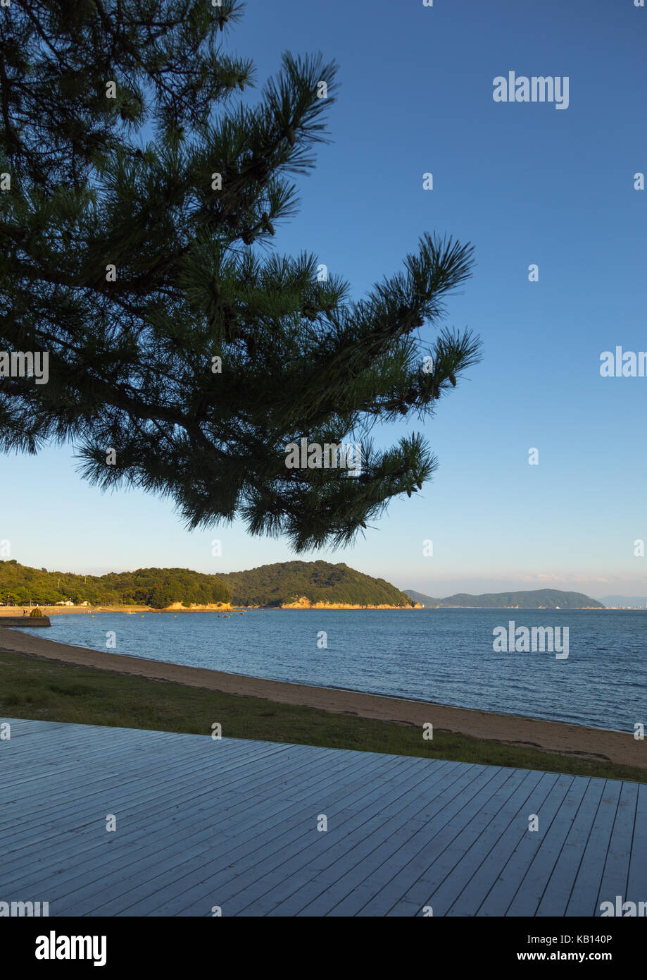 Tadao ando house hi-res stock photography and images - Alamy