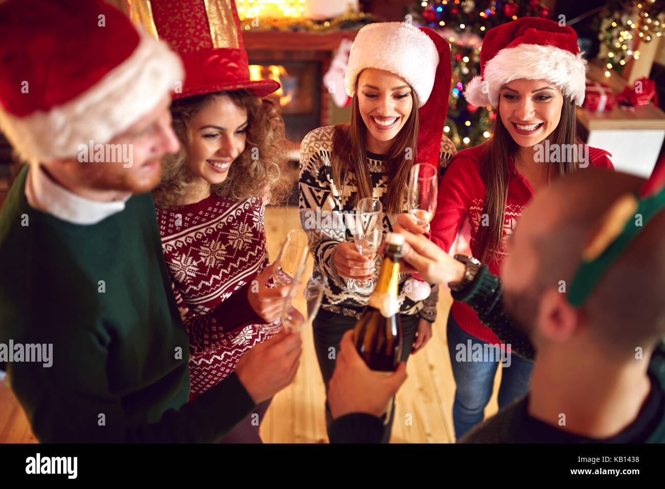 Toasting champaign hi-res stock photography and images - Alamy