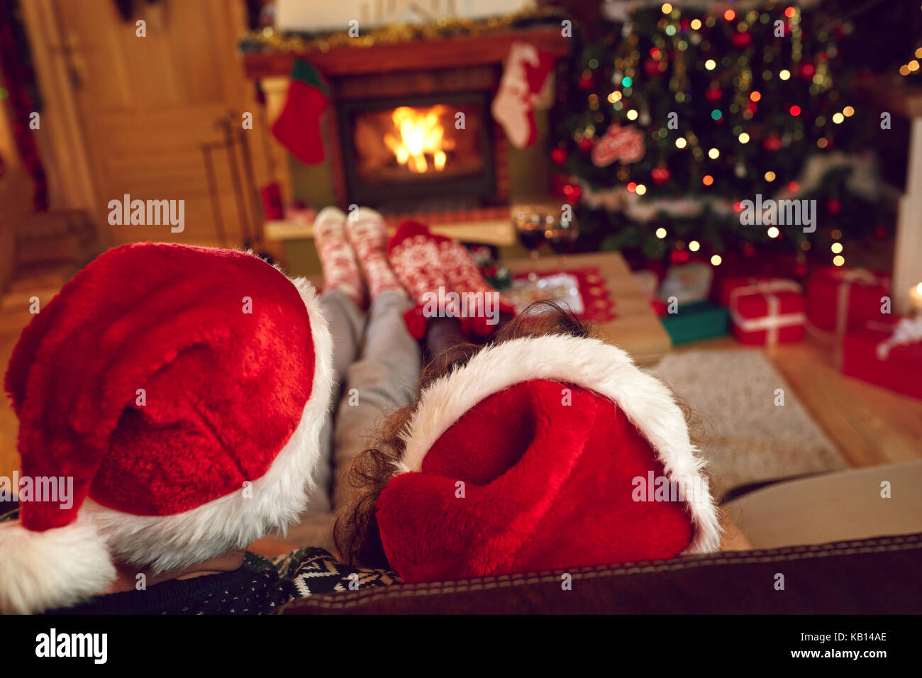 Christmas back view couple hi-res stock photography and images - Alamy