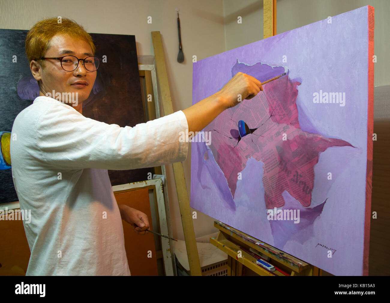 Former north korea propaganda artist called oh sung-cheol in his ...