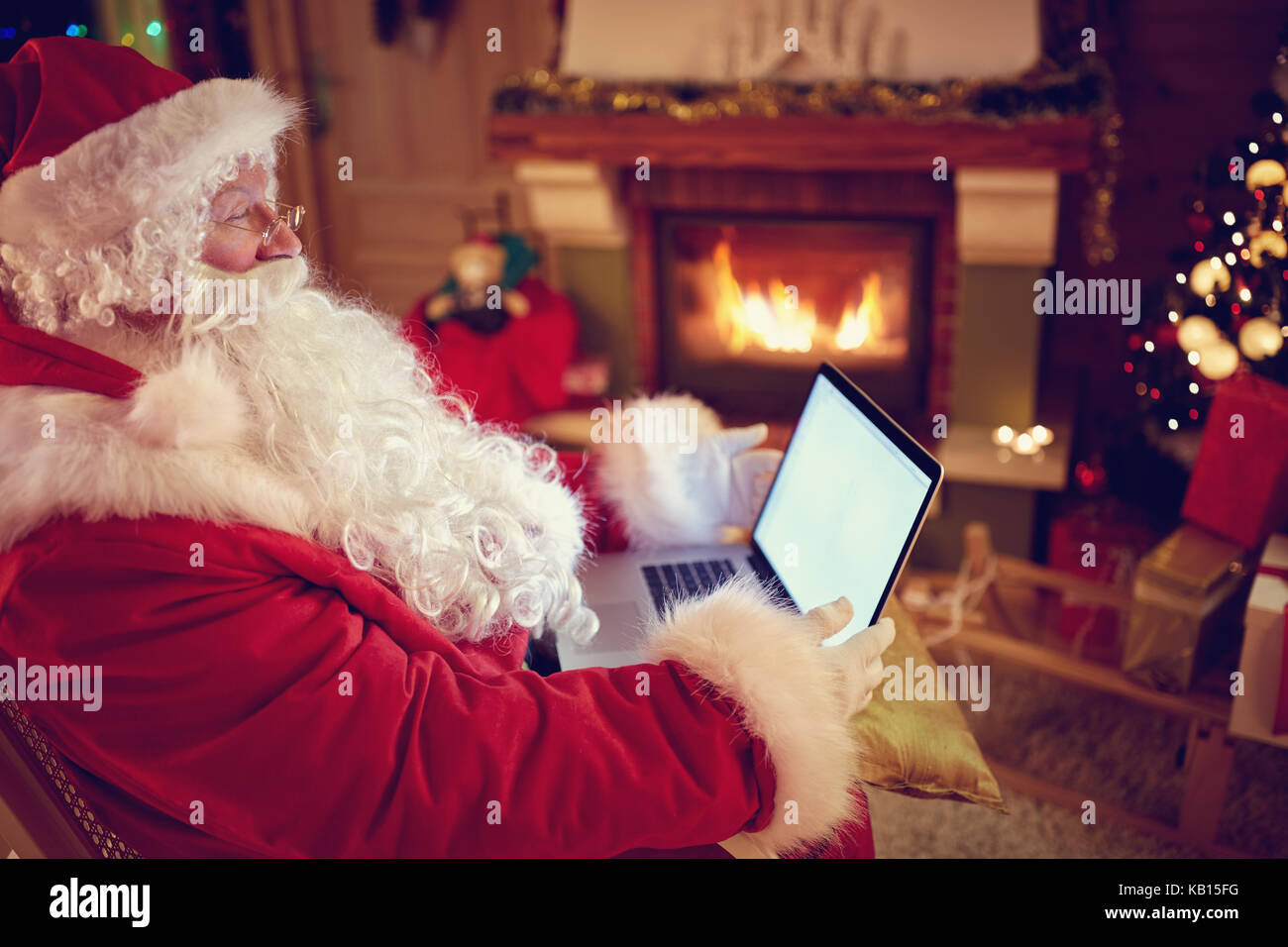 Real Santa Claus using new technology for communication with children ...