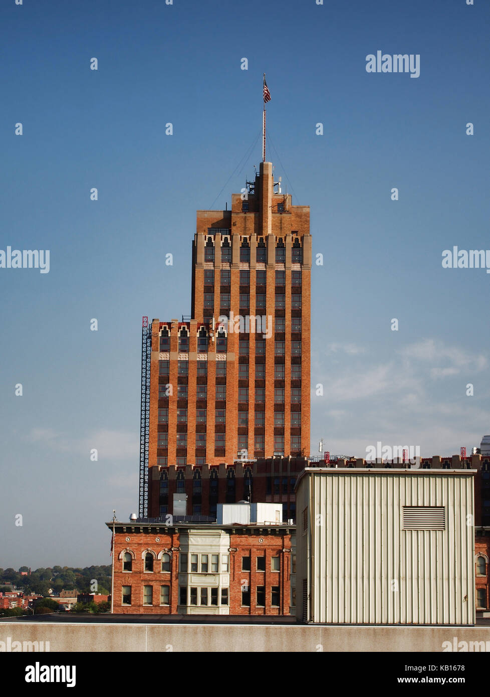Syracuse, New York, USA. September 27, 2017. View of The State Tower ...