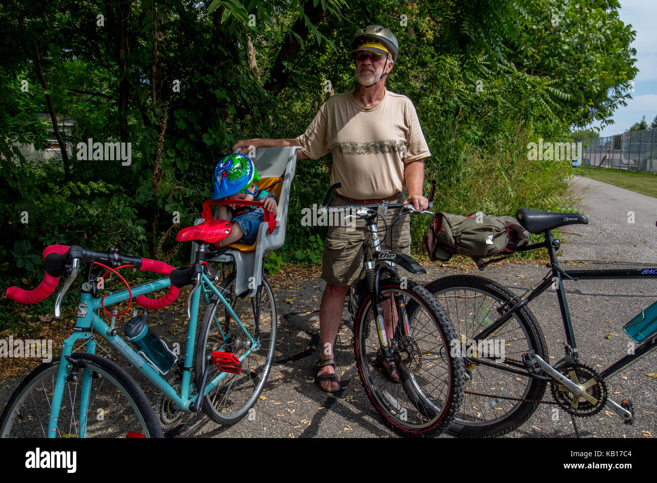 Baby ready trip hi-res stock photography and images - Alamy