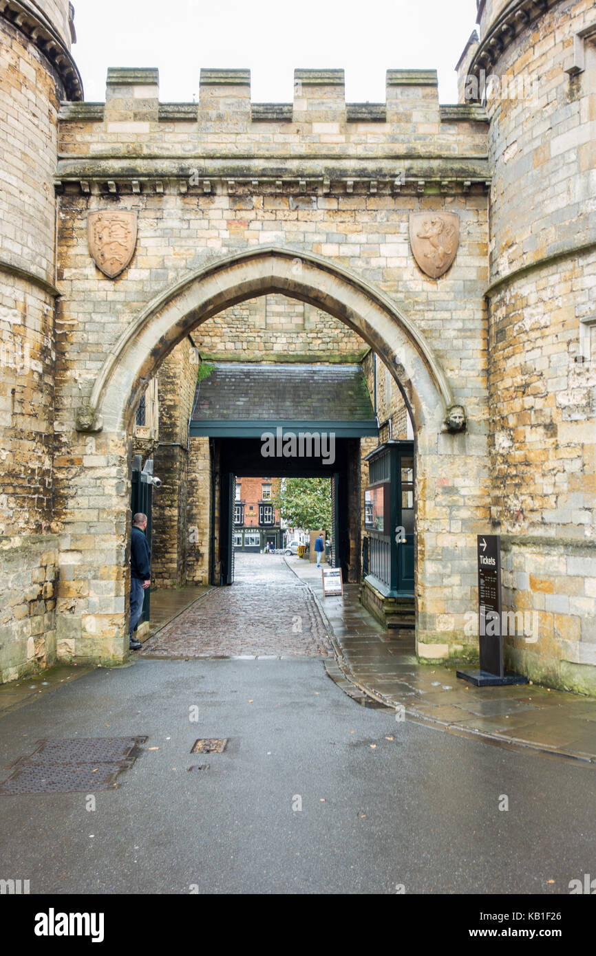 Entrance to Lincoln castle England Stock Photo - Alamy
