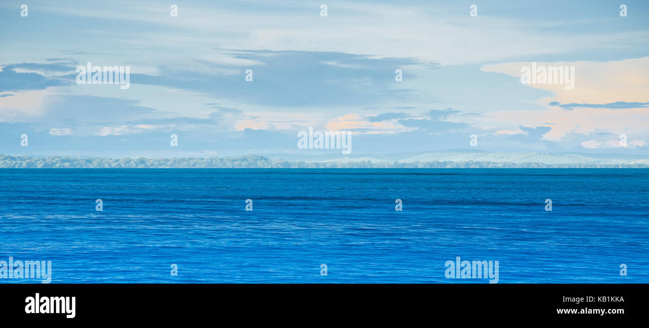 Island horizon panorama Stock Photo - Alamy