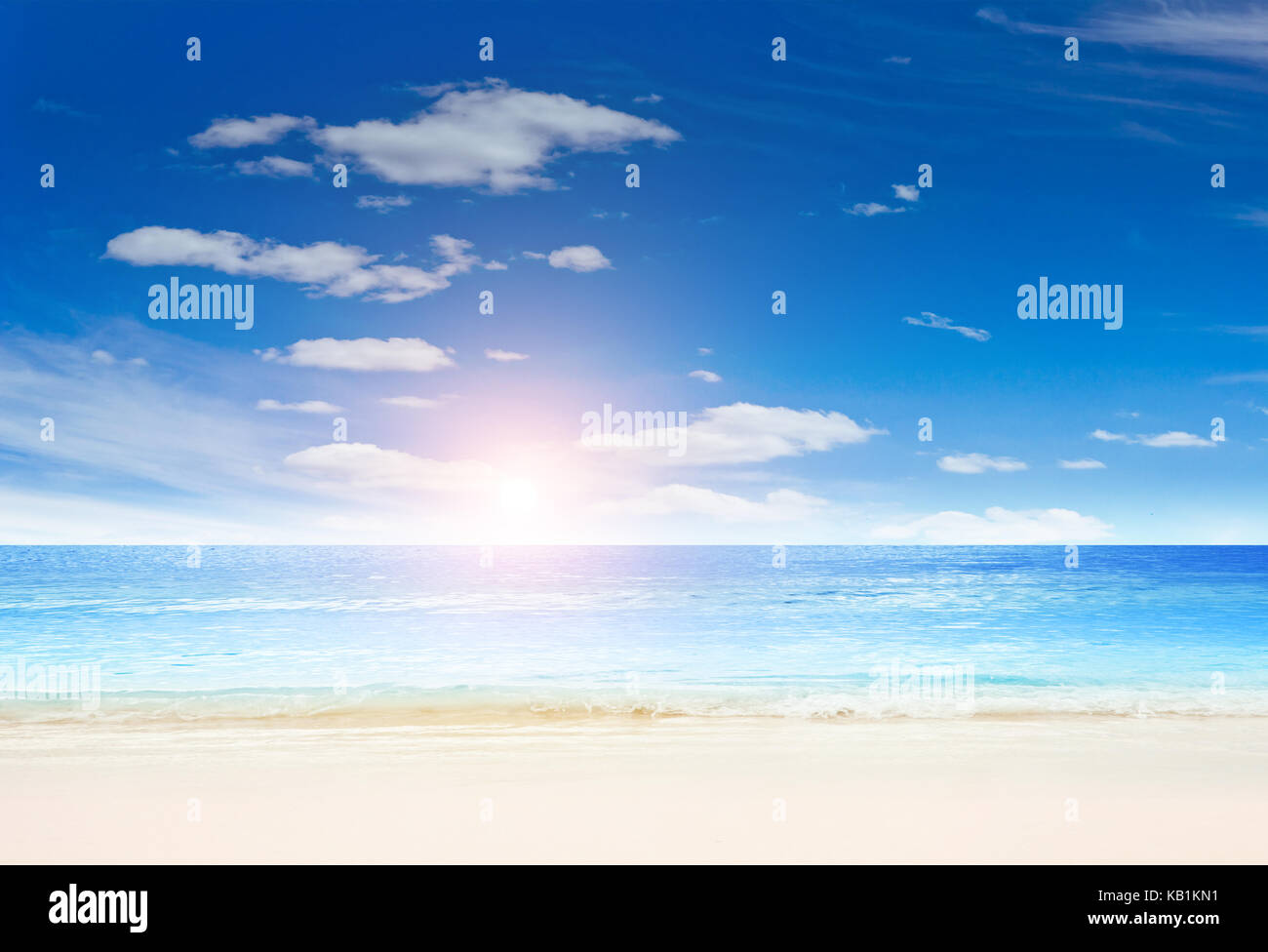 Sea and beach landscape Stock Photo - Alamy