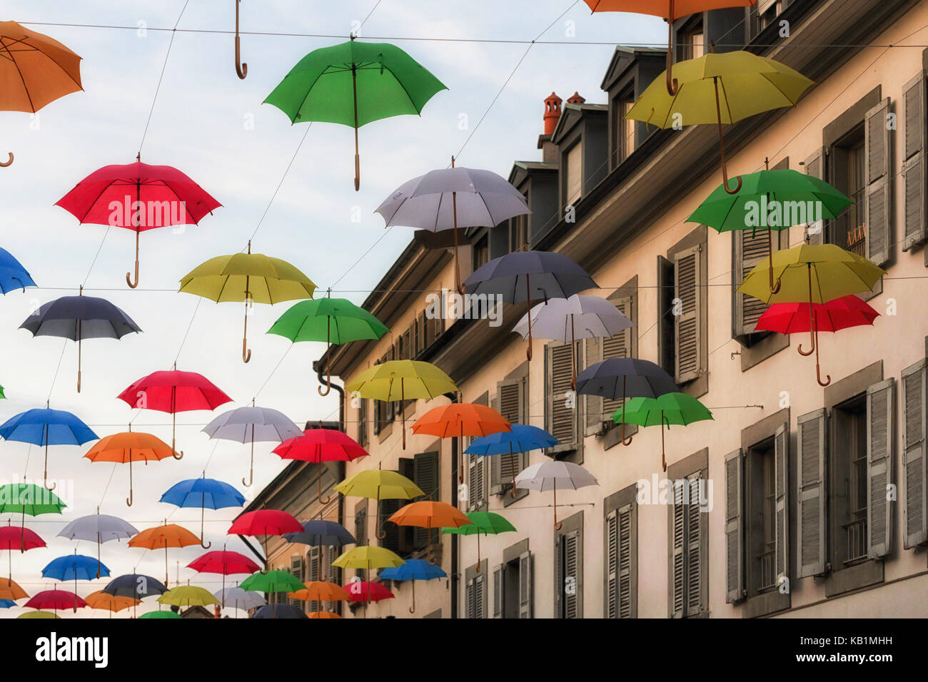 Hanging By Threads High Resolution Stock Photography and Images - Alamy