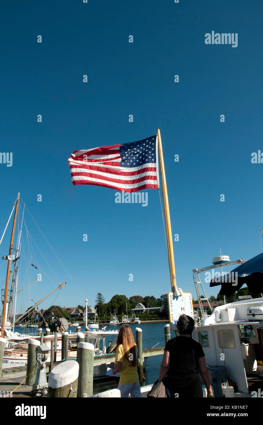 Hyannis port hi-res stock photography and images - Alamy