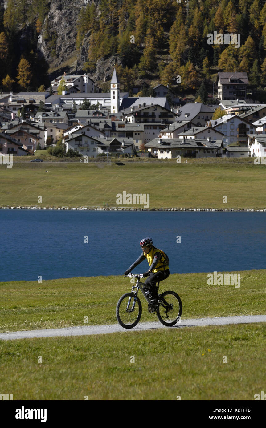 Woman mountain lake canton hi-res stock photography and images - Alamy