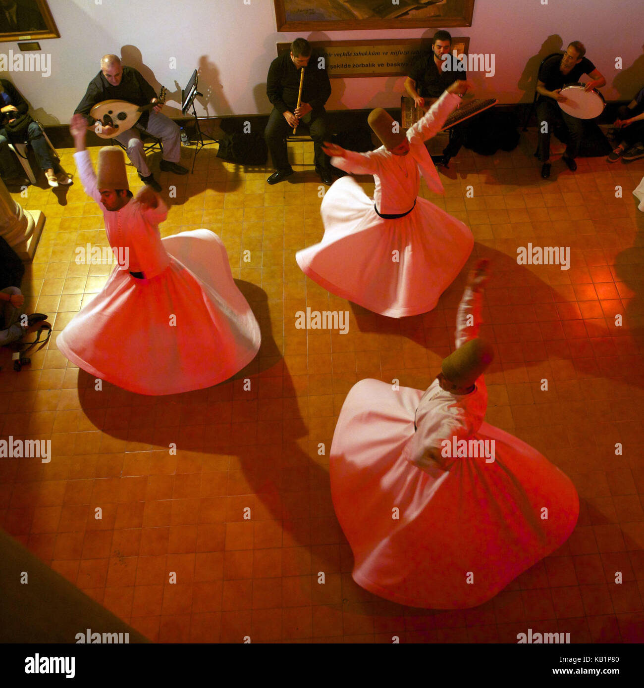 Dancing dervishes hi-res stock photography and images - Alamy