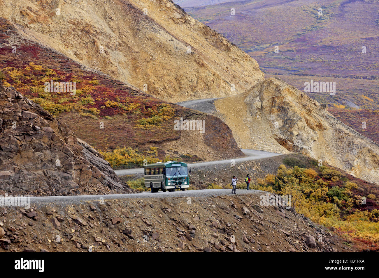 Buses park hi-res stock photography and images - Alamy
