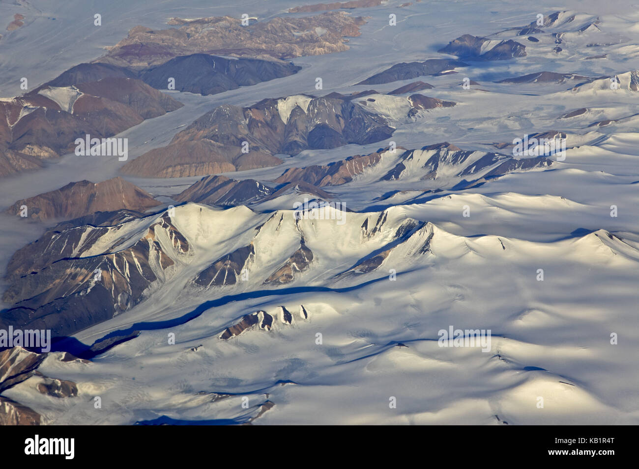 Canada nunavut arctic landscape hi-res stock photography and images - Alamy