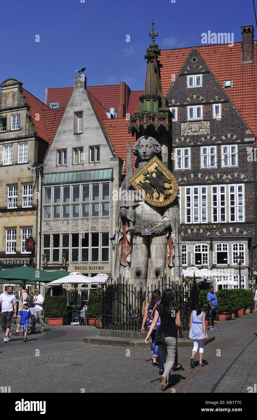 Germany, free Hanseatic town Bremen, Rolandsstatue, established in 1404 ...