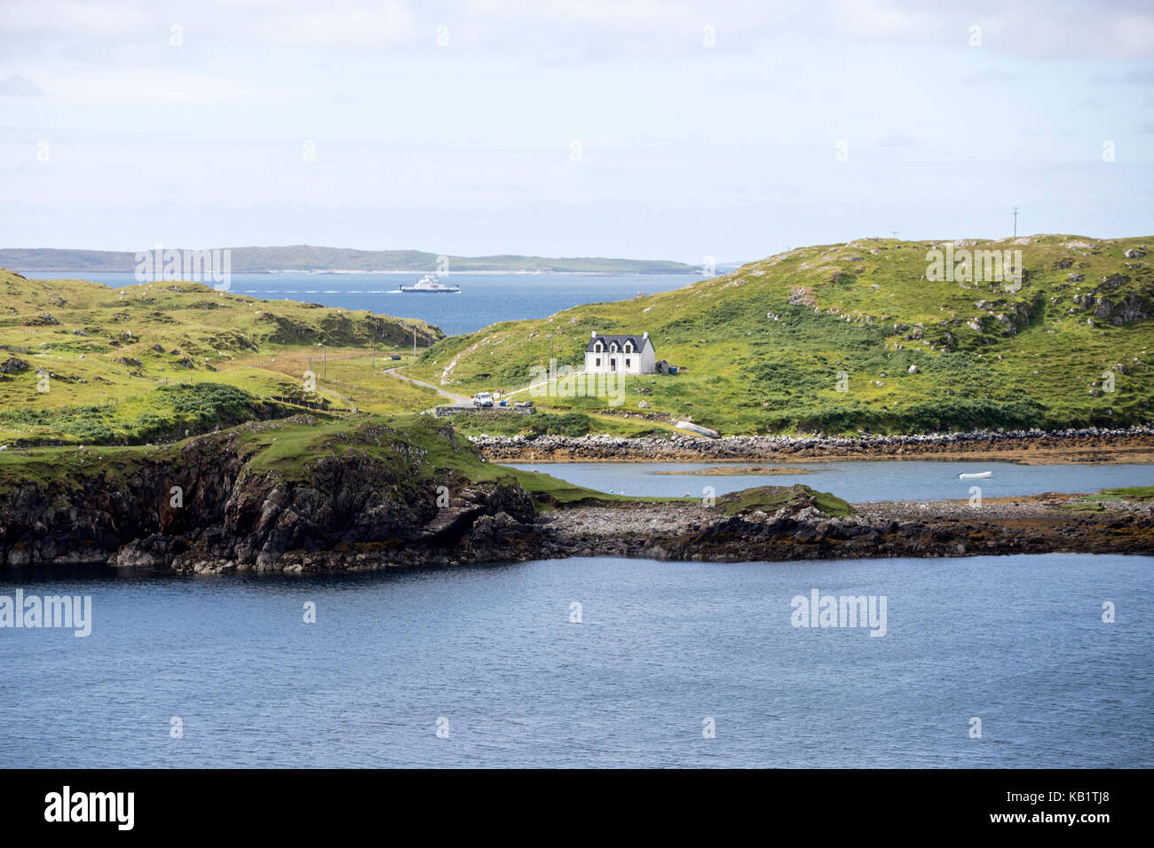 Calmac ferry berneray a harris hi-res stock photography and images - Alamy