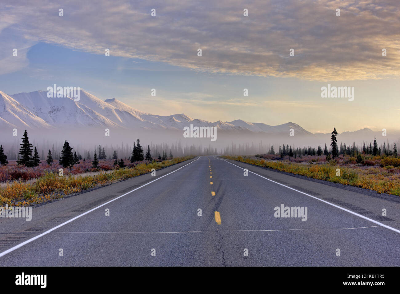 North America, the USA, Alaska, Denali national park, Alaska Range ...