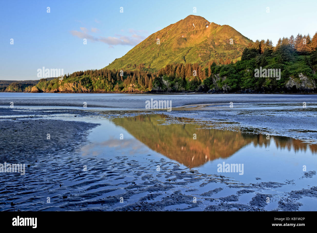 North America, the USA, Alaska, Kodiak Iceland, Monashka Bay, mountain ...