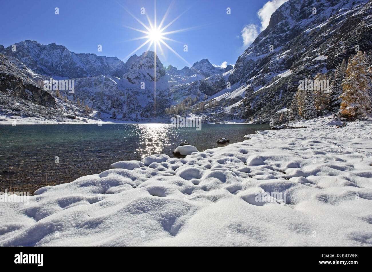 Austria, Tyrol, Mieming range, Mieminger mountain range, larches close ...