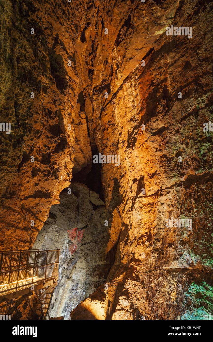 Somerset wookey hole caves hi-res stock photography and images - Alamy