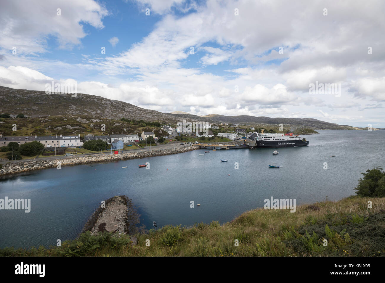 Isle Of Harris Tarbert High Resolution Stock Photography and Images - Alamy