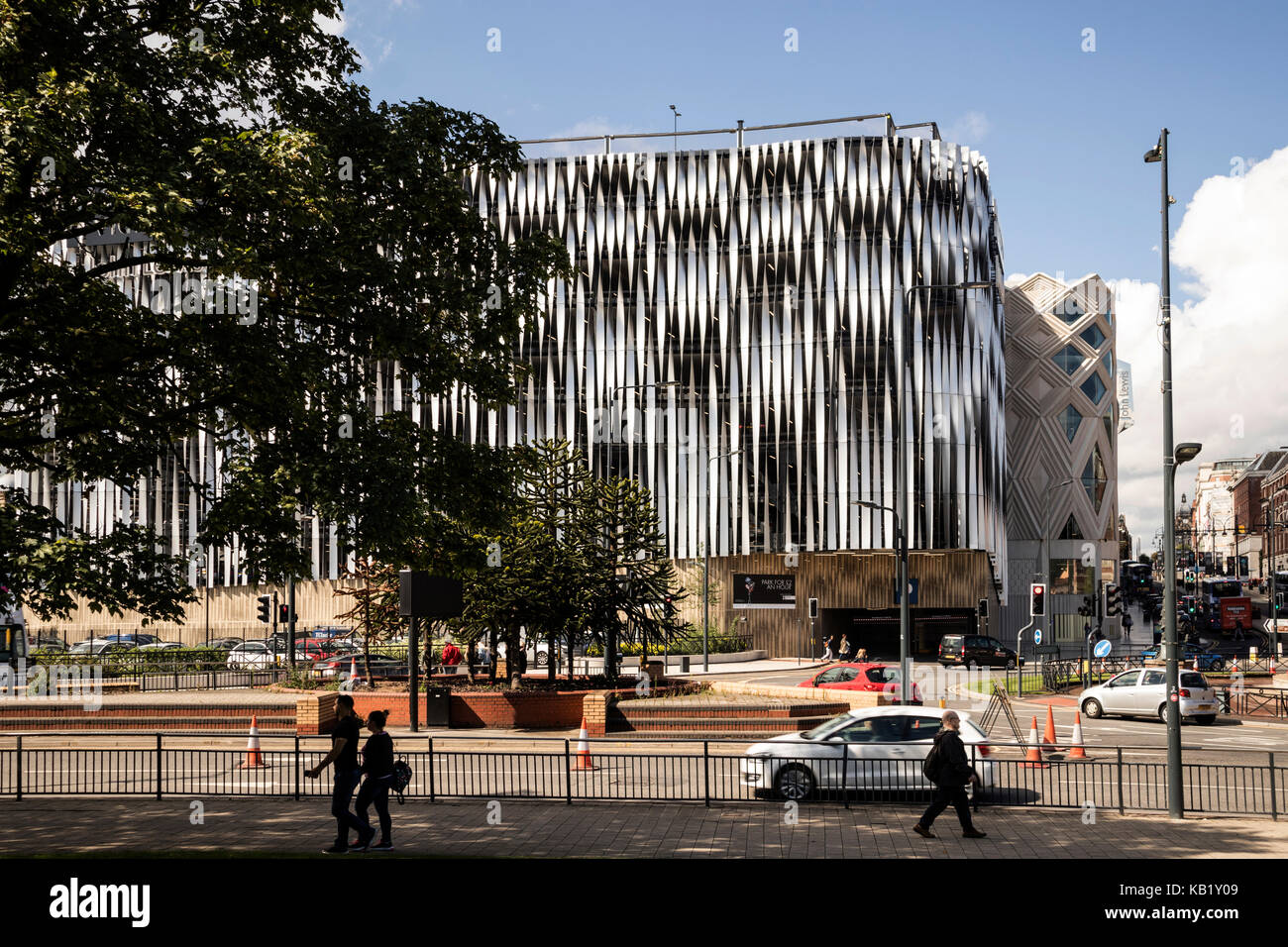 Victoria gate hi-res stock photography and images - Alamy