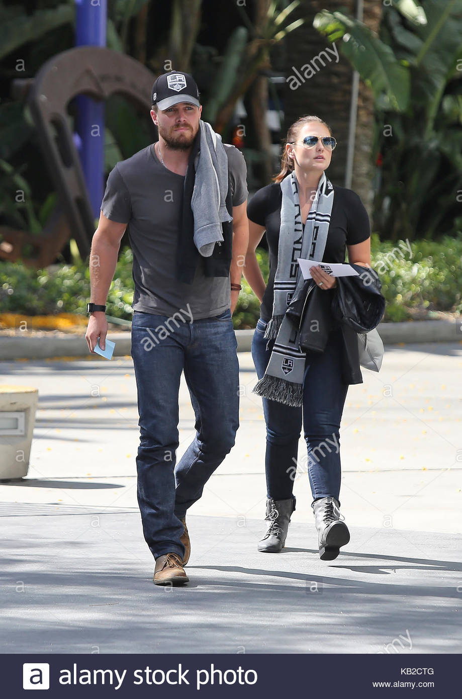 Stephen Amell and Cassandra Jean. Stephen Amell and his wife Stock ...