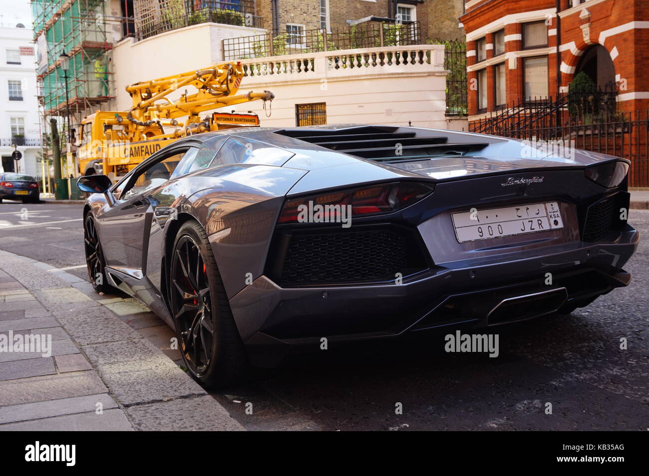 Lamborghini Outside Harrods, London, UK Stock Photo - Alamy
