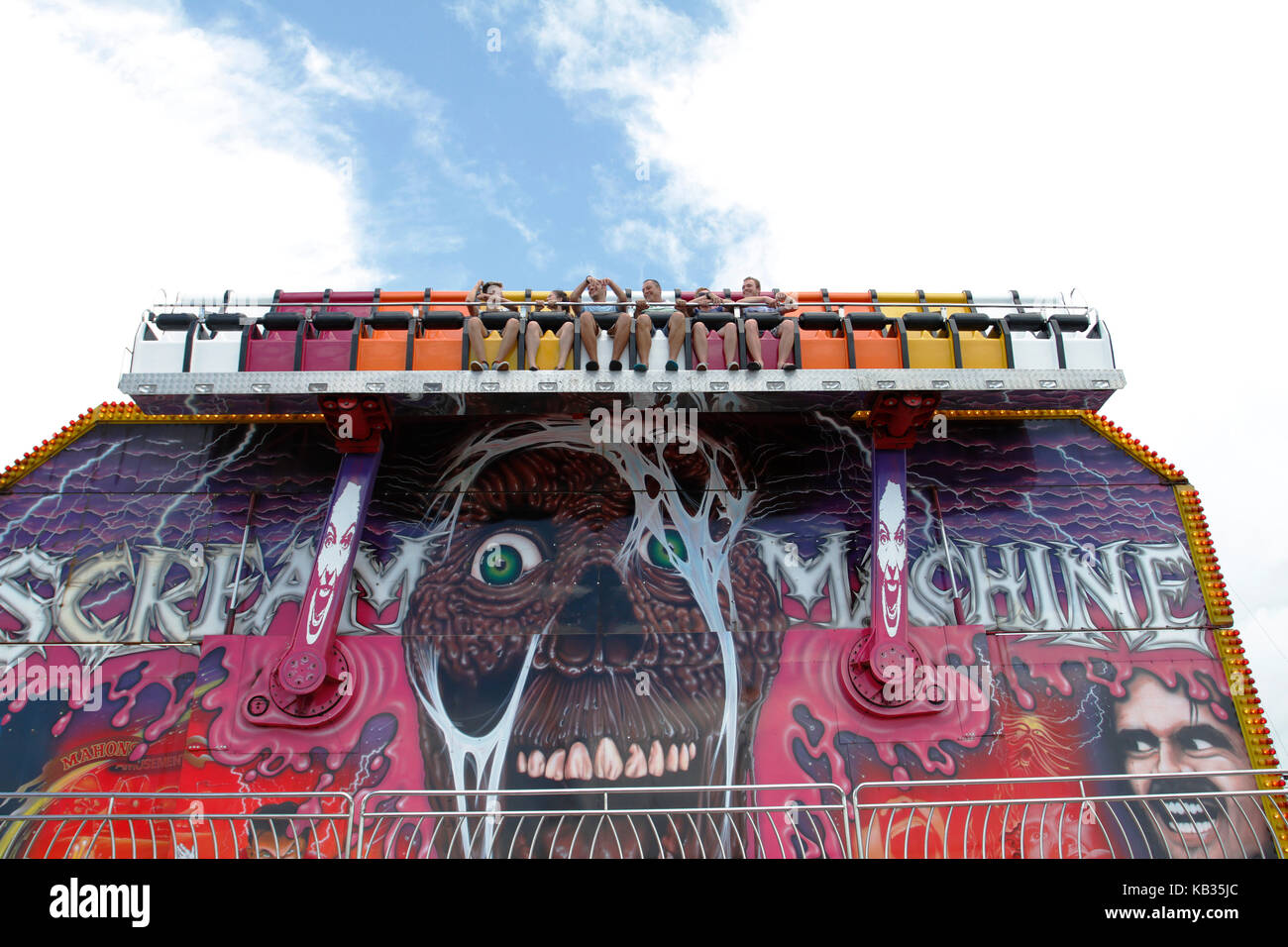 Funfare scream machine in Auckland, New Zealand Stock Photo - Alamy