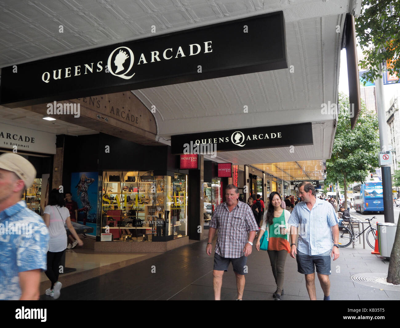Queens arcade hi-res stock photography and images - Alamy