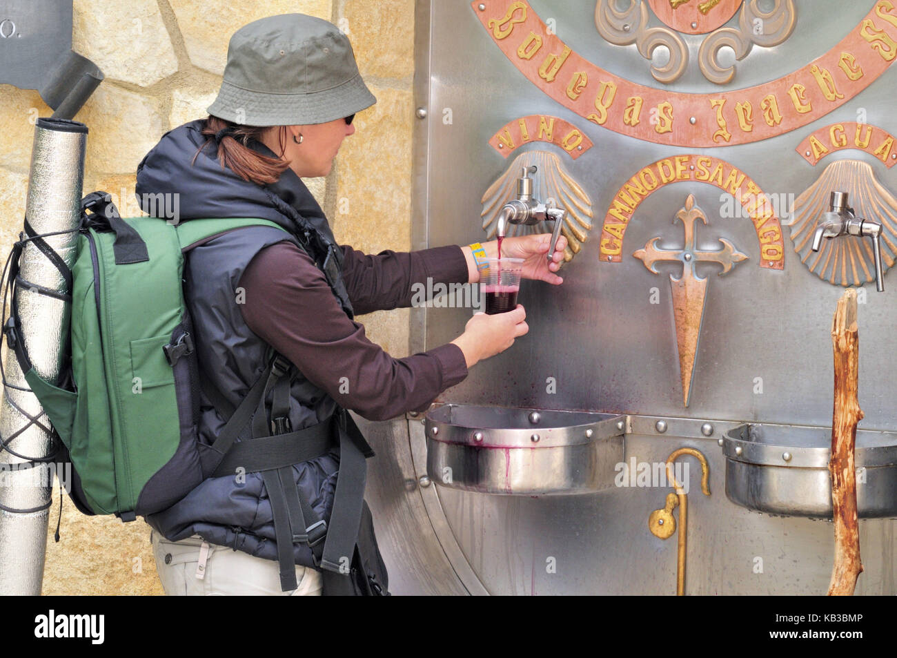 Fuente del vino irache hi-res stock photography and images - Alamy