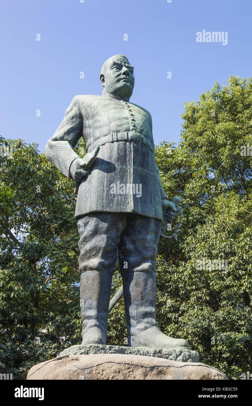 Saigo takamori statue hi-res stock photography and images - Alamy