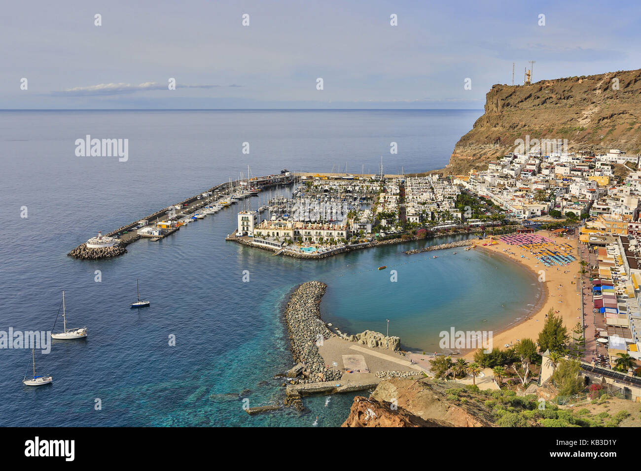 Puerto de puerto de mogan hi-res stock photography and images - Alamy